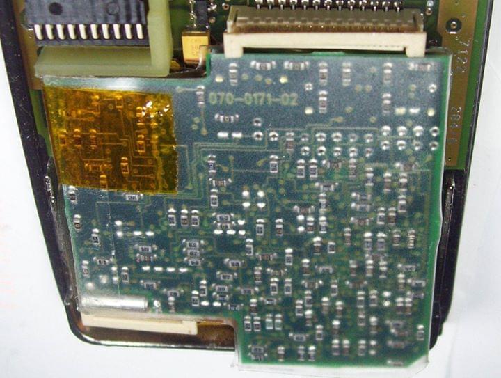 Two Motorola MT2000 UHF 450-520 MHz Model III Portables With Encryption ...