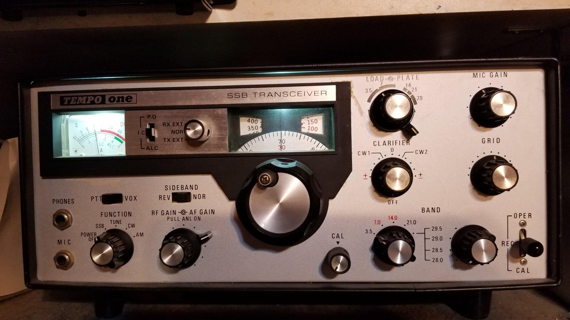 Henry Tempo One / Yaesu FT-200 HF rig - Facebook Ham Radio Stop Classifieds